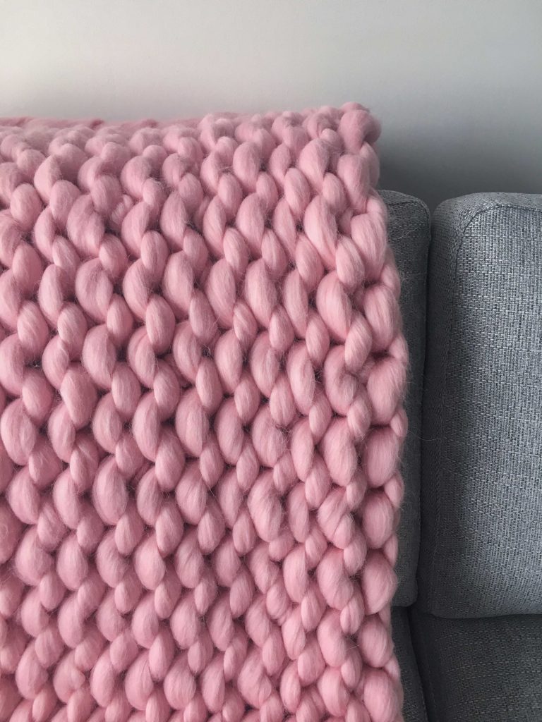 Giant Knit Blanket – Off The Wool